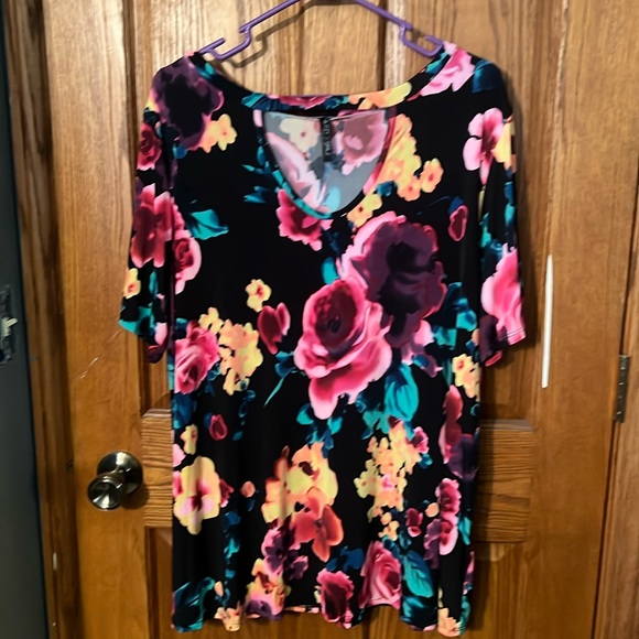 Glitzy Girlz | Tops | Silky Top | Poshmark